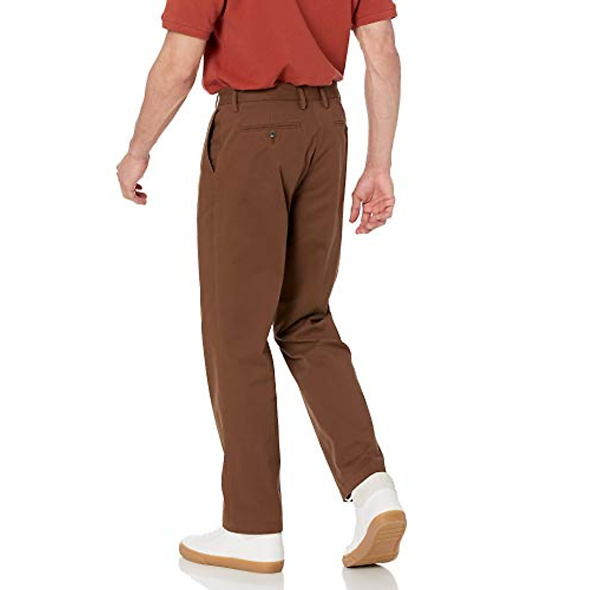 Amazon Essentials Men's Classic-Fit Wrinkle-Resistant Flat-Front Chino Pant (Available in Big & Tall), Brown, 30W x 30L