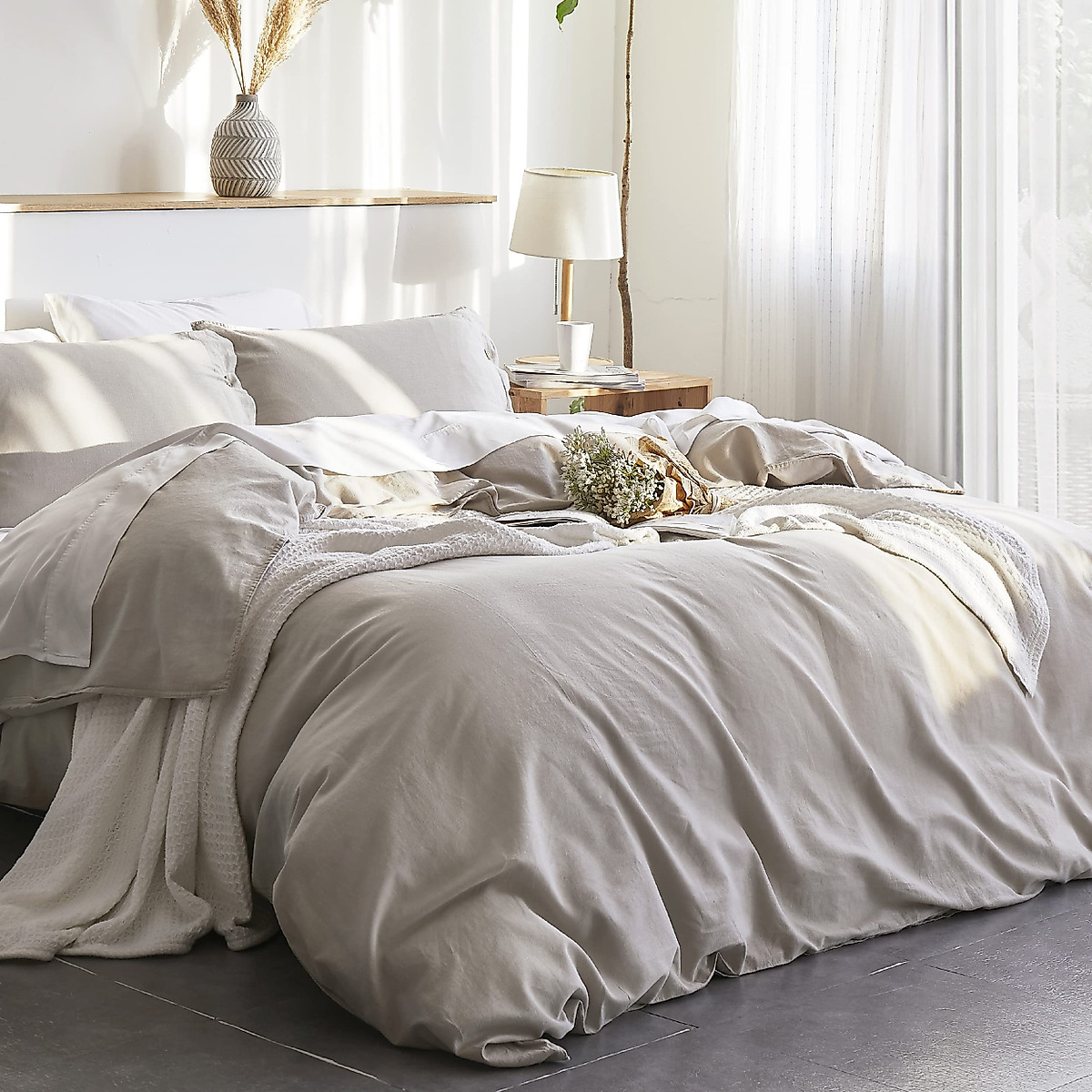 Bedsure Queen Comforter Duvet Insert with Corner Tabs Bundle Linen Cotton Duvet Cover Queen Size Set