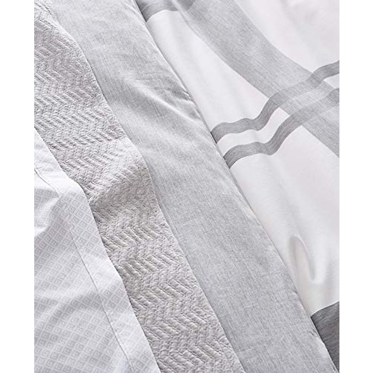 Lacoste Baseline Comforter Set, Full/Queen, Micro Chip/White