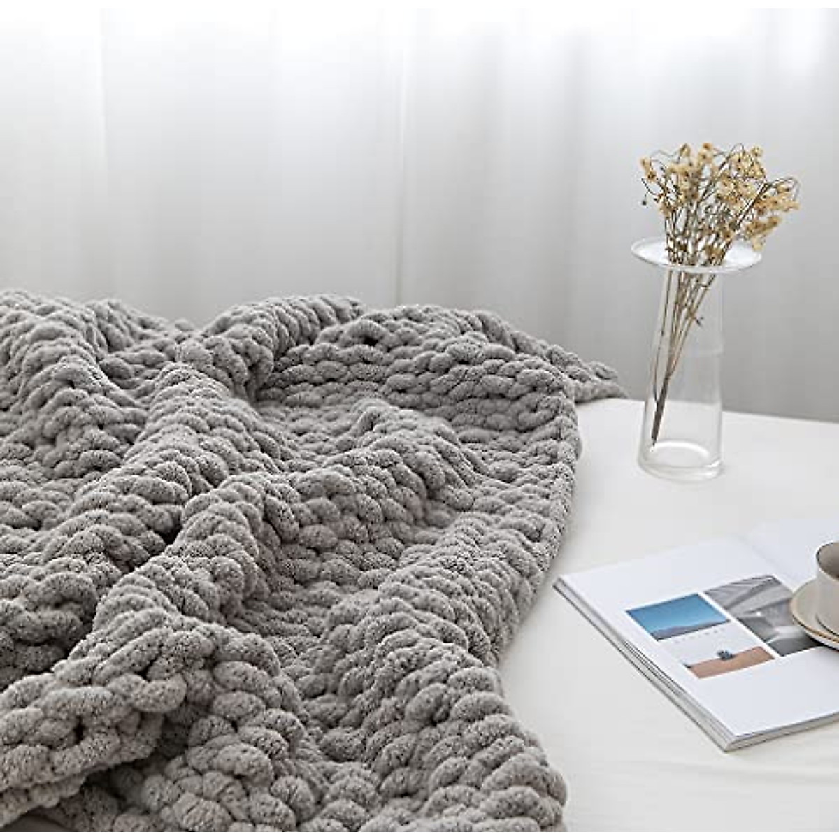 Chunky Knit Blanket Soft Chenille Yarn Knitted Throw Blanket 50"X60" Handmade Cable Warm Thick Giant Blanket for Couch Bed Trips (Light Grey, Throw 50"X60")