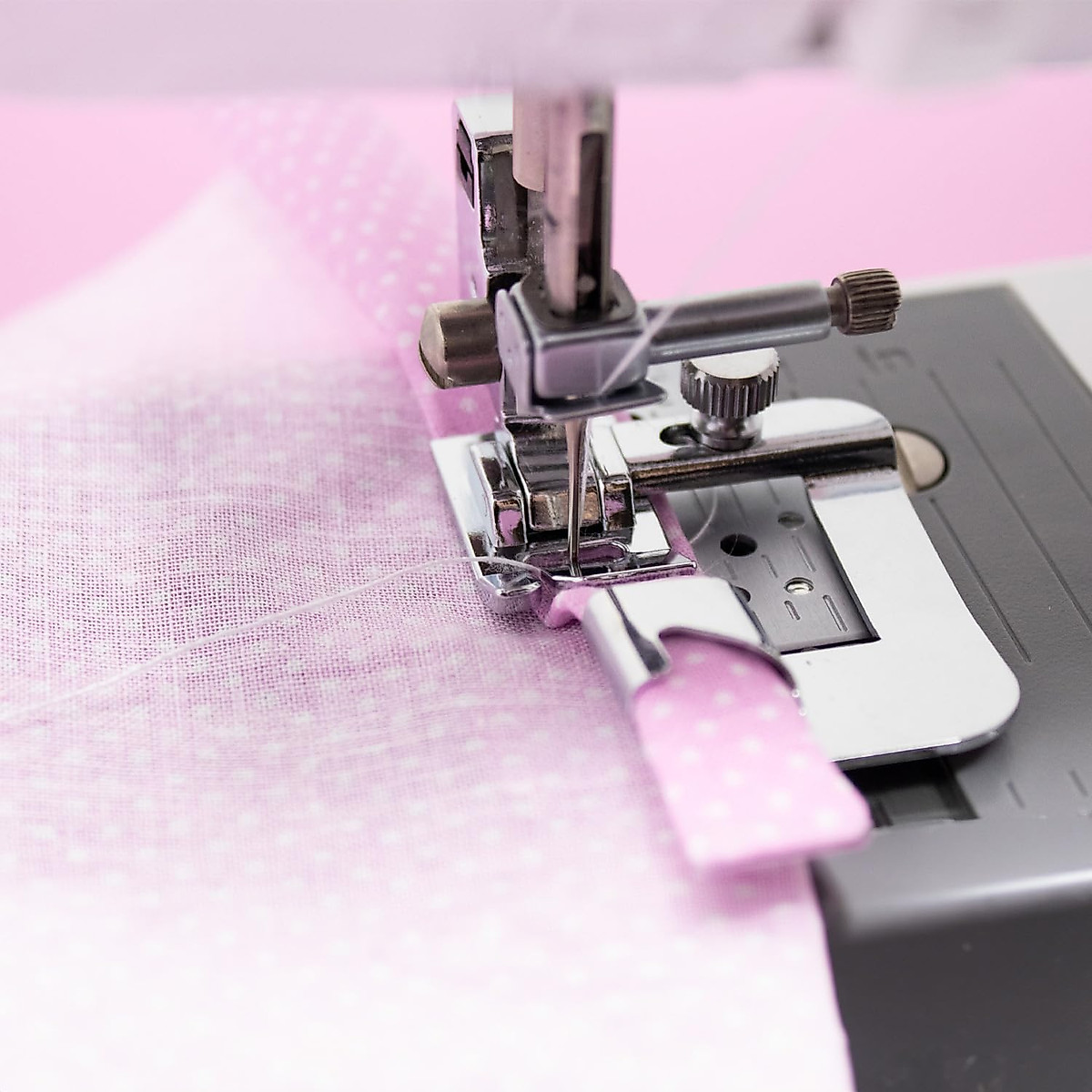 Rolled Hem Presser Foot [6 Sizes] Wide Rolled Hem Foot Set & Narrow Foot Hemmer Set For Brother, Singer & Janome Low Shank Sewing Machines. Hemming Pressure Feet With Distinctive Wide and Narrow Sizes