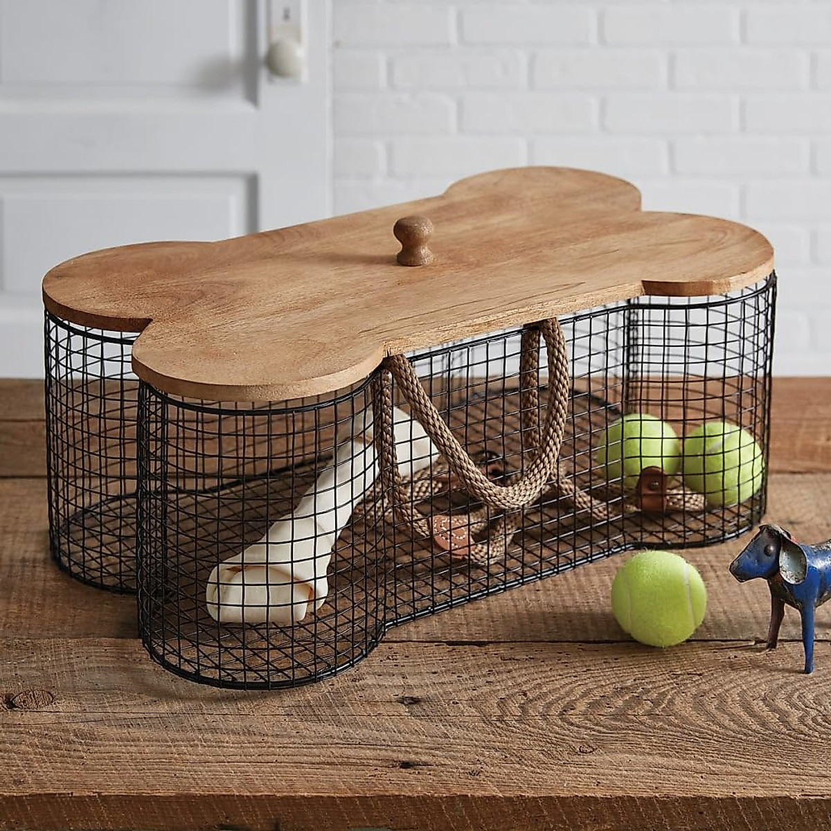 Colonial Tin Works Dog Bone Wire Basket, 21.5-inch Length, Storage Organizer Accessories