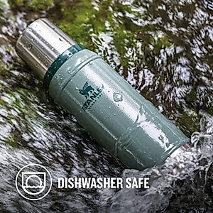 Stanley Classic Legendary Thermos Flask 0.75L - Keeps Hot or Cold For 20 Hours - BPA-Free Thermal Flask - Stainless Steel Leakproof Coffee Flask - Flask For Hot Drink - Dishwasher Safe - Nightfall