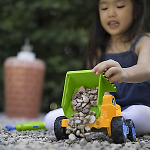 Educational Insights Design & Drill Dump Truck