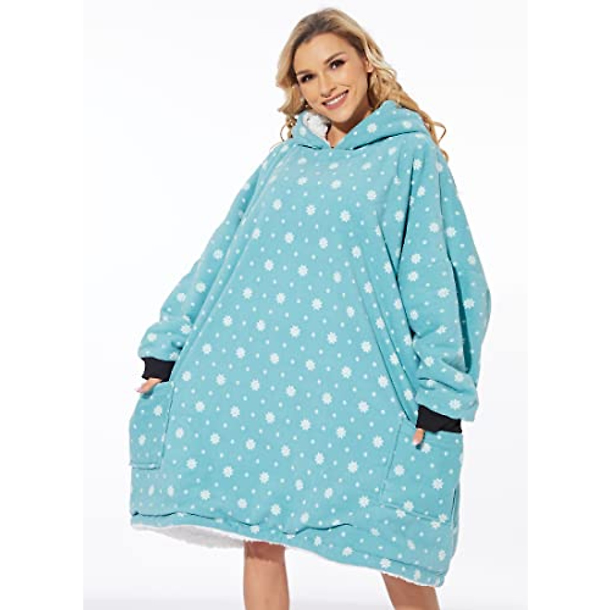 Wearable Blanket Hoodie,Super Soft Warm Oversized Blanket Sweatshirt Flannel Sherpa Blanket with Giant Pocket for Men Women Teens Friends (Blue Snowflake)