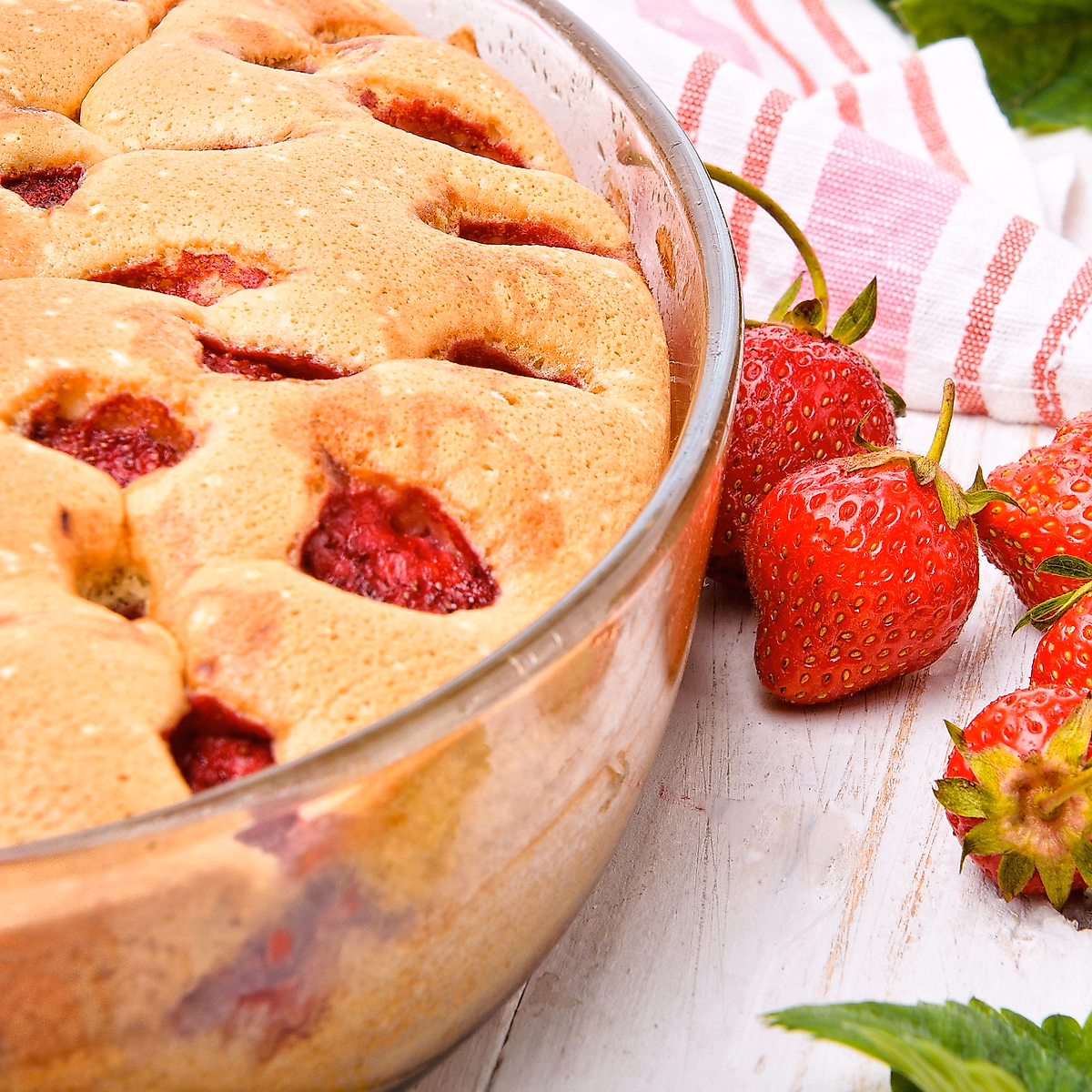 Augason Farms Freeze Dried Sliced Strawberries 6.4 oz