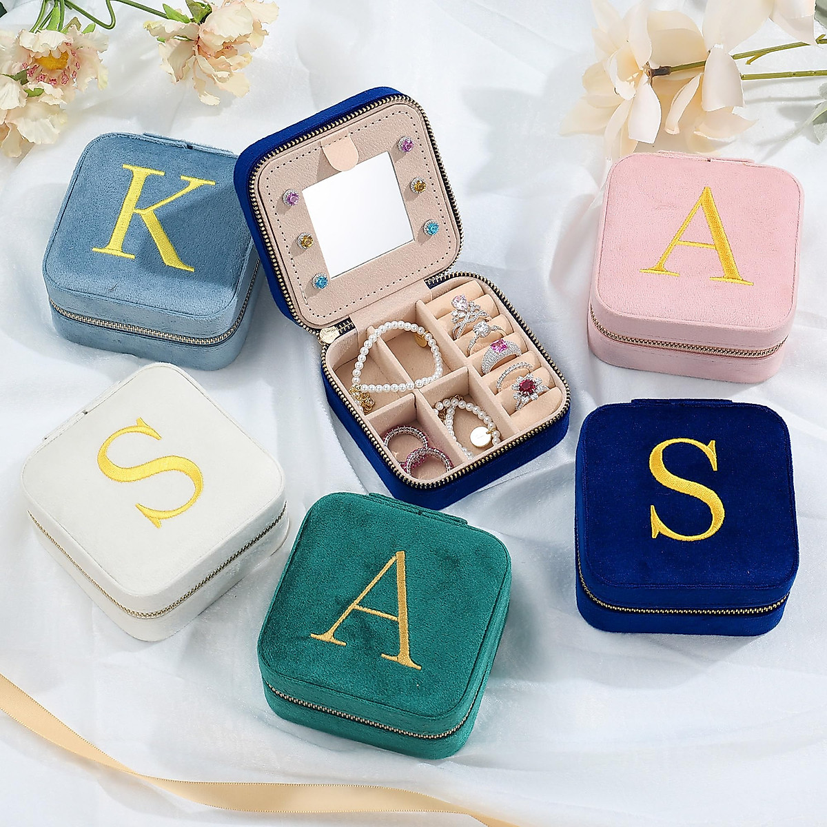 Parima Personalized Gifts for Girl - Small Jewelry Case Organizer Travel Jewelry Box Birthday Gifts Women Her Teen Girl Gifts Friend Teenage Daughter Granddaughter Niece Year Old Girl Gifts Initial C