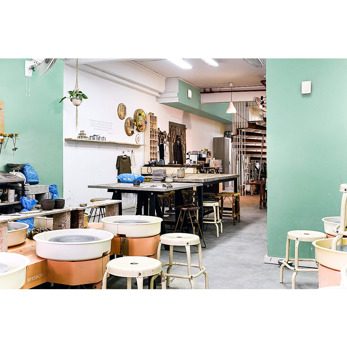 Cisco Business 143ACM Wi-Fi Mesh Extender | 802.11ac | 2x2 | 1 GbE Port | Wall Mount | Limited Lifetime Protection (CBW143ACM-B-NA) | Requires Cisco Business Wireless Access Points