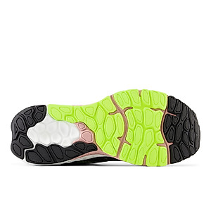 New Balance Women's Fresh Foam 880 V13 Running Shoe, Black, 9.5 Wide