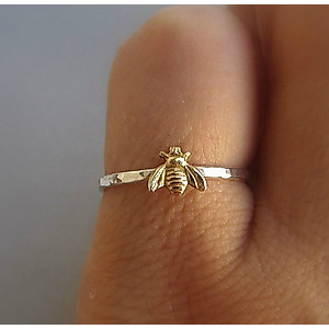 WDIYIEETN Cute Gold Tiny Honey Bee Ring Jewelry Wedding Band Thin Finger Ring Animal Lucky Honey Bee Knuckle Ring for Women (10)