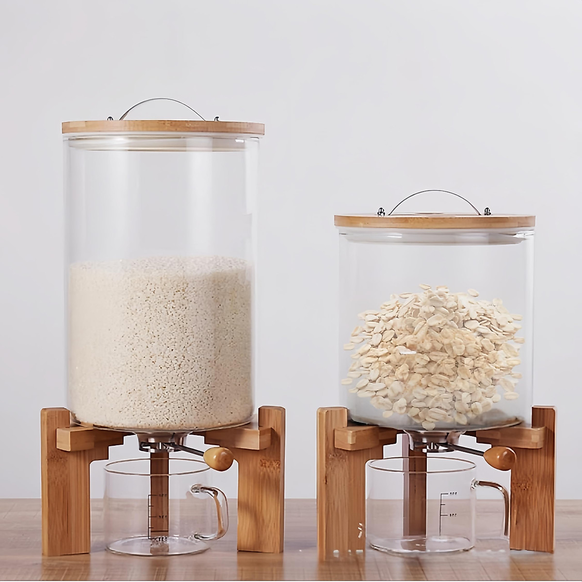 Rice Storage Container, Sealed 10 Lb Dry Food Grain Storage Container Rice Dispenser Portable Handle with Sprue for Flour Pasta Cereal and Baked Pet Dog and Cat Food Containers