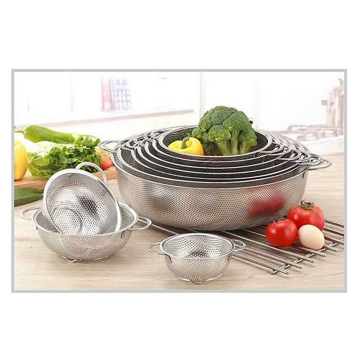 Hemoton Stainless Steel Colanders Strainers Micro- Perforated Kitchen Strainer with Handle Drain Baskets for Fruits Vegetable Cleaning Washing Mixing 16. 5cm