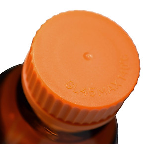 EISCO Reagent Bottle, 500ml - Amber Colored Glass - Orange Screw Cap, Drip Free Pouring Ring - White Graduations - Borosilicate 3.3 Glass