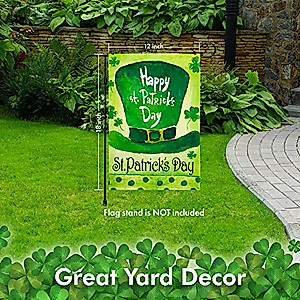 G128 - St Patrick's Day Garden Flag, St Patrick's Themed Decorations - Leprechaun Hat, Rustic Holiday Seasonal Outdoor Flag 12" x 18"