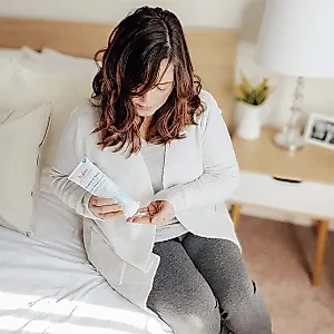 Babo Botanicals Sensitive Skin Hydra Therapy Lotion - Fragrance-Free - Shea Butter, Oat, Jojoba Oil - For body & face - For all ages - Vegan