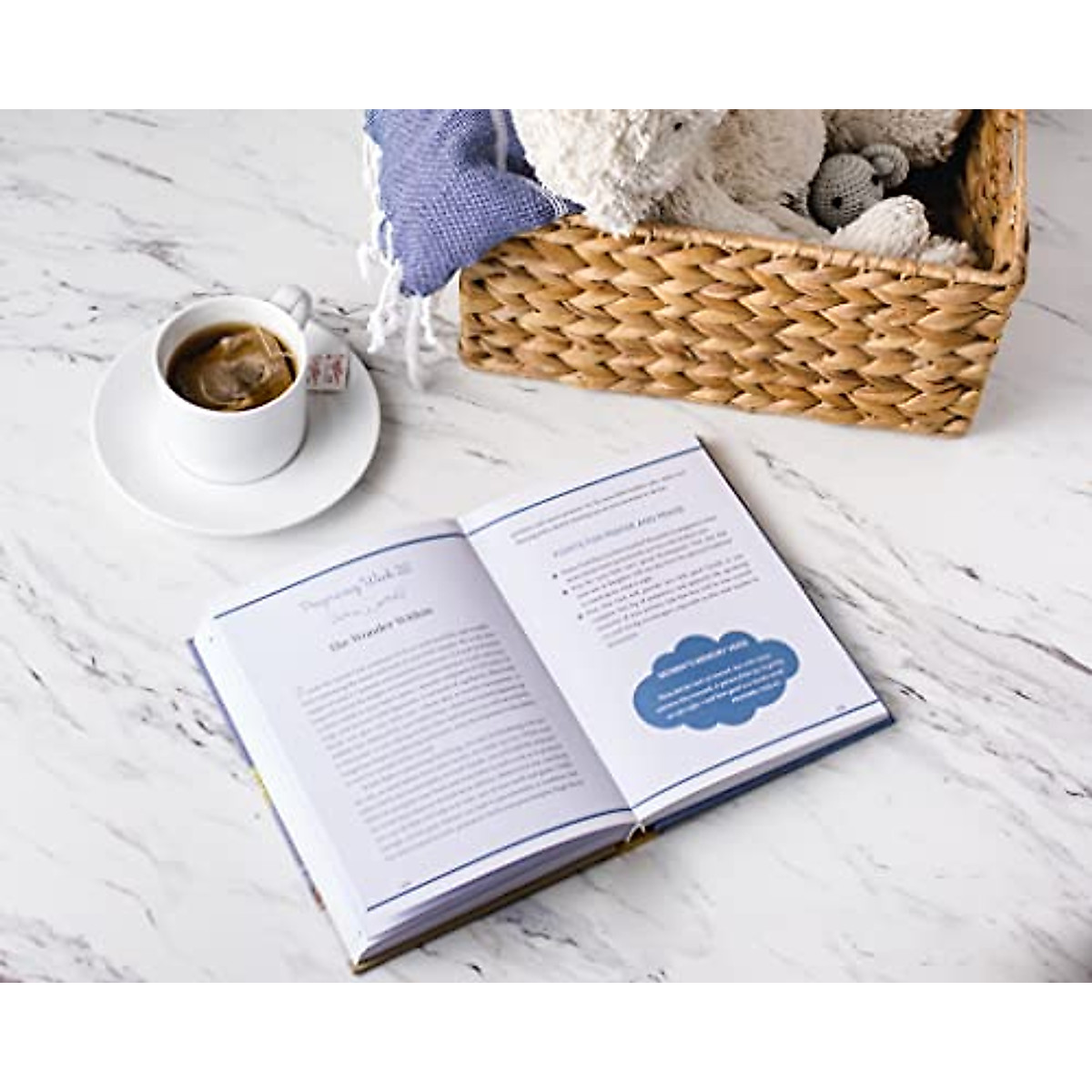 Waiting in Wonder: Growing in Faith While You're Expecting