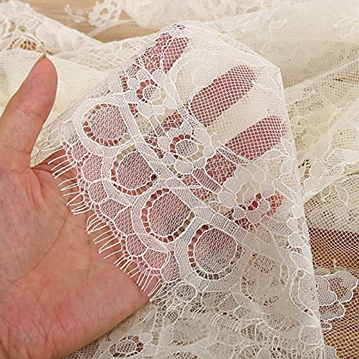 Fanqisi Ivory Lace Tablecloth 60x120 Inches Classic Wedding Lace Tablecloths Overlay Party Table Cover for Bridal Shower Reception Table Decoration