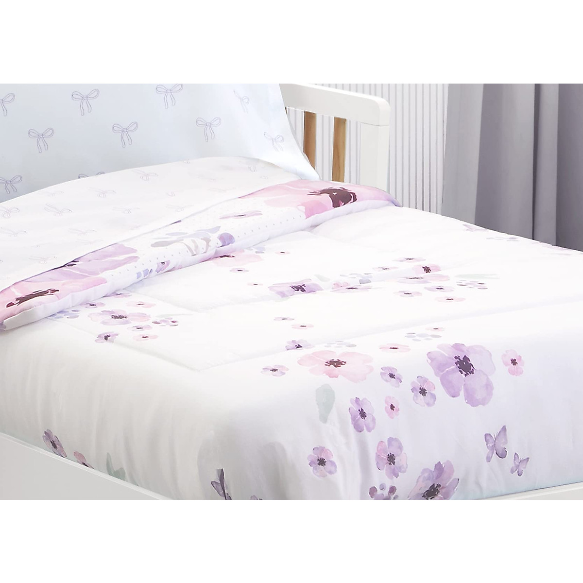 Delta Children 4 Piece Toddler Bedding Set for Girls - Reversible 2-in-1 Comforter - Includes Fitted Comforter to Keep Little Ones Snug, Bottom Sheet, Top Sheet, Pillow Case - Purple Bouquet