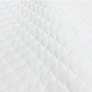 SHALALA NEW YORK Reversible Quilt Set - 2 Quilted Pillow Shams and a Soft Cotton Jersey Coverlet-Lightweight and Breathable - Machine Washable (Stripe White, King)