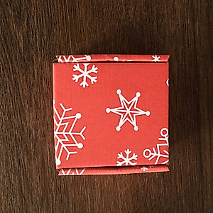 Green Recyclable Cardboard Small Gift Mailer Boxes for Shipping Packaging Craft Gifts Giving Products (Red and White, 4 x 4 x 2 Inch)