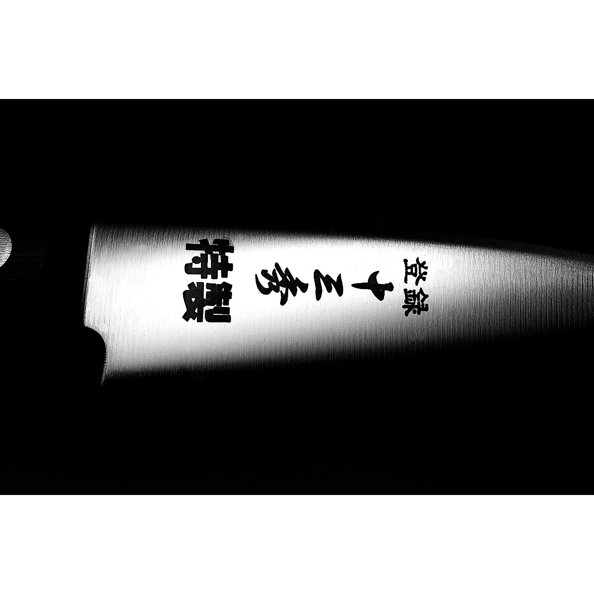 Seki Japan Tomihide Japanese Professional Boning Knife Traiangle Type, 150 mm (5.9 inch), Japanese Stainless steel Kitchen Cutlery, Chef Knives with Wood Handle for Home Kitchen & Restaurant