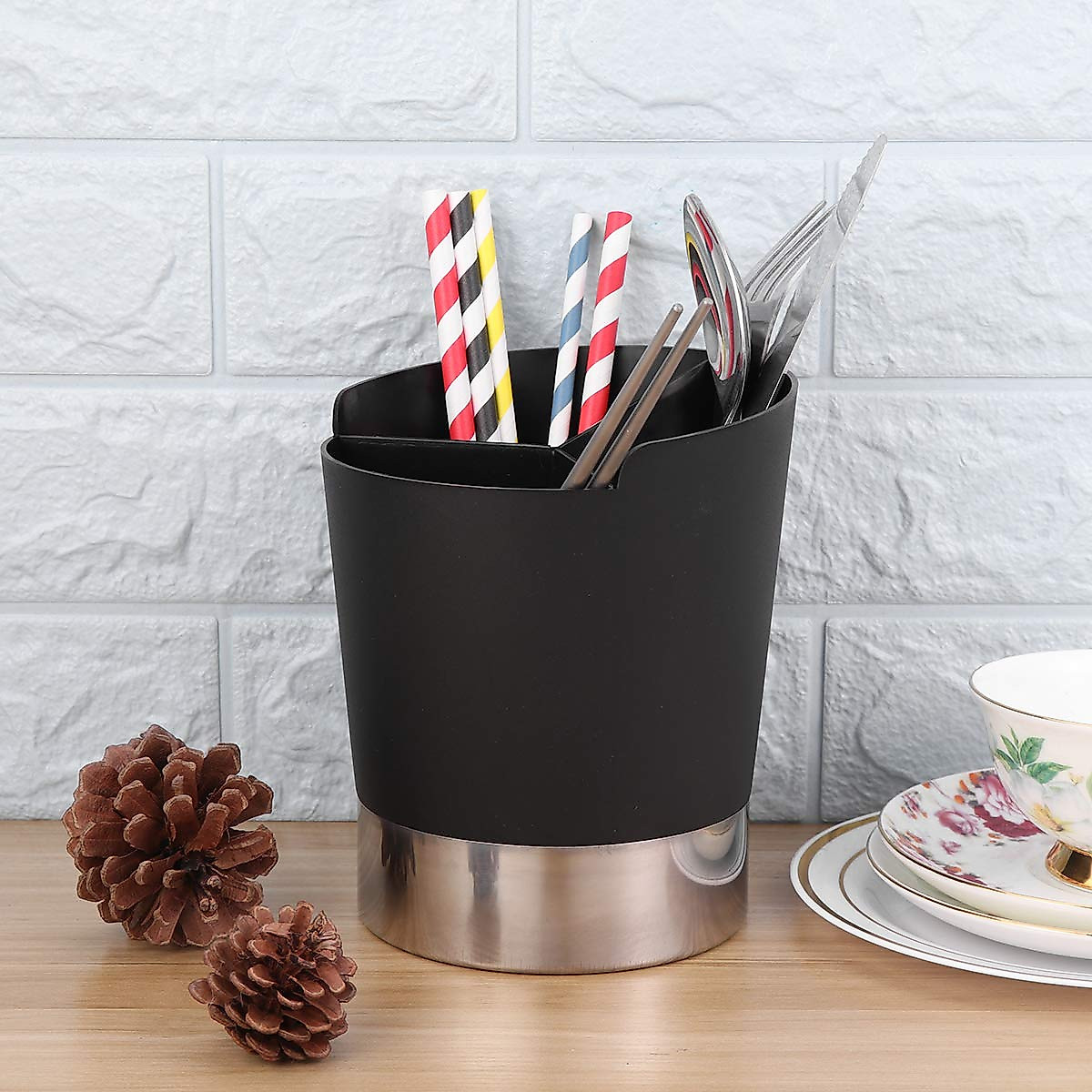 Hemoton Kitchen Utensil Organizer and Drainer,Utensil Holder Caddy Flatware Caddy Cutlery Holder Cutlery Drainer with 3-Compartment(Black)