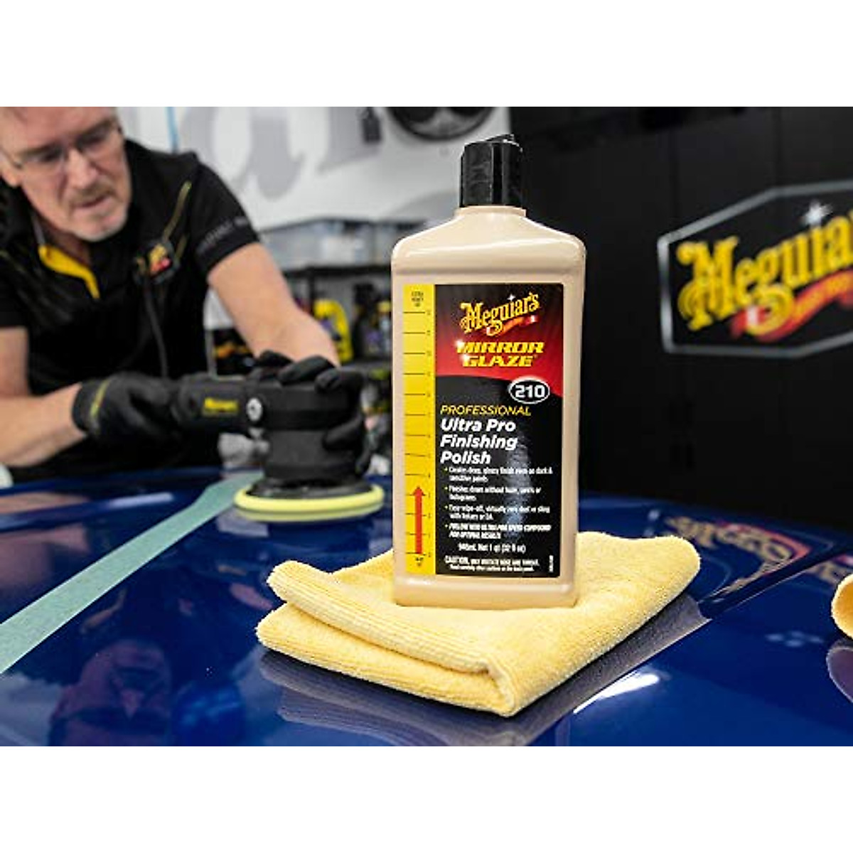 Meguiar's M21032 Mirror Glaze Ultra Pro Finishing Polish - 32 Oz Bottle