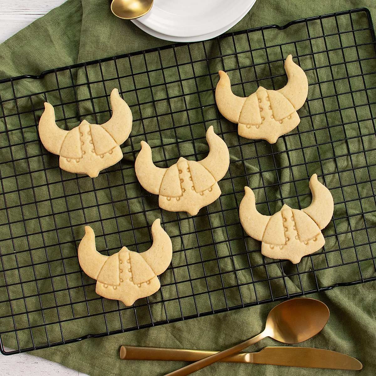 Viking Helmet cookie cutter, 1 piece - Bakerlogy