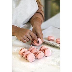 Vend Exchange Clear Plastic Macaron Containers - Fits 12 Macarons (Pack of 14)