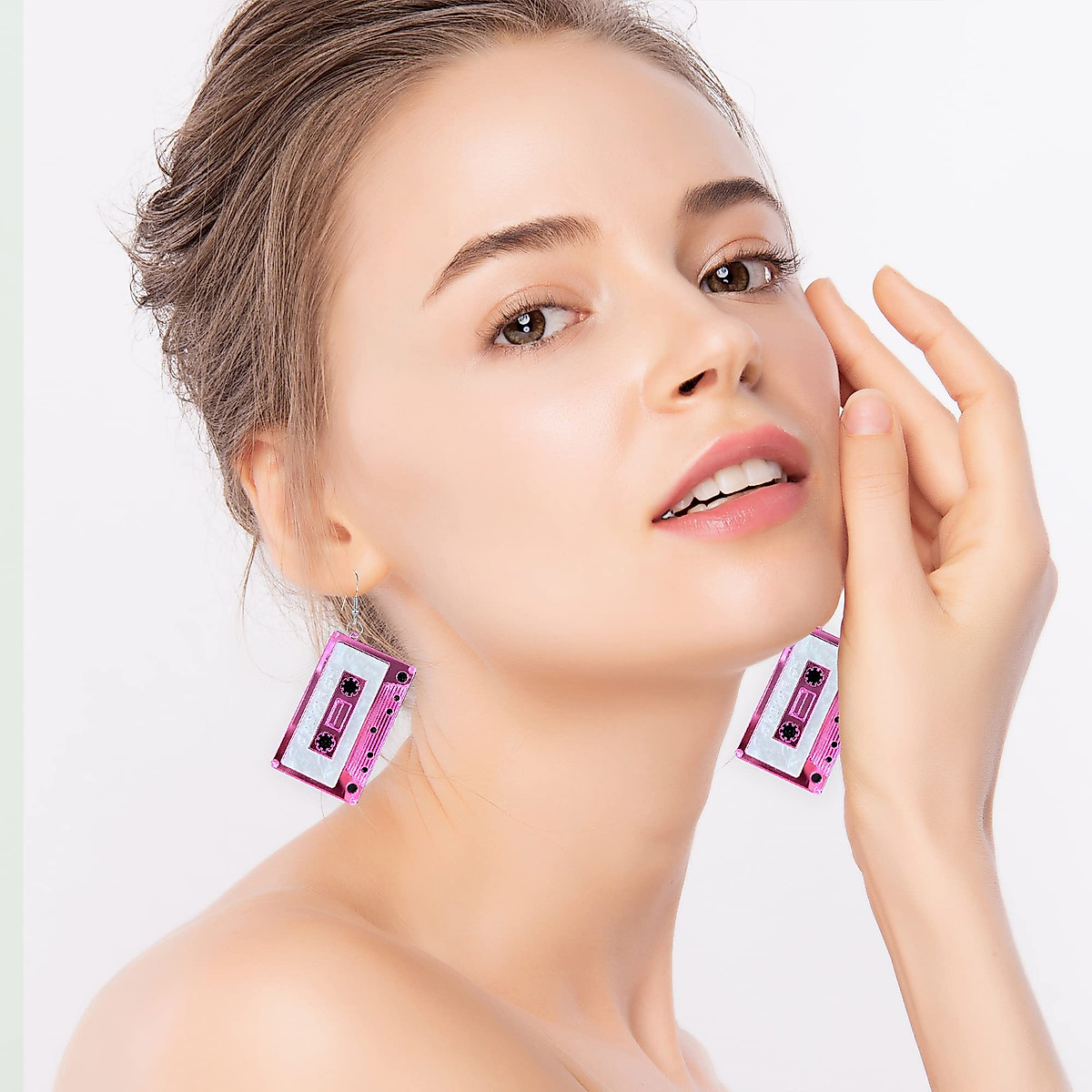 Seakuur 4 Pairs Punk 70S 80s Cassette Tape Earrings Retro Tape Dangle Earrings Funny Drop Earrings for Women Accessories Set (Rose red+ Pink+ Gold+Silver)