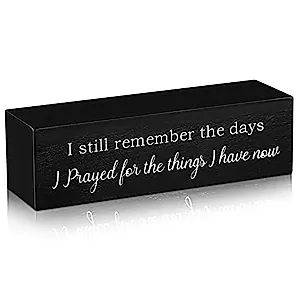 Jetec I Still Remember The Days I Prayed Sign Rustic Wooden Farmhouse Christian Decor Wooden Religious Plaque Christian Home Prayer Block Sign for Office Tabletop Tiered Tray Decor (Black)