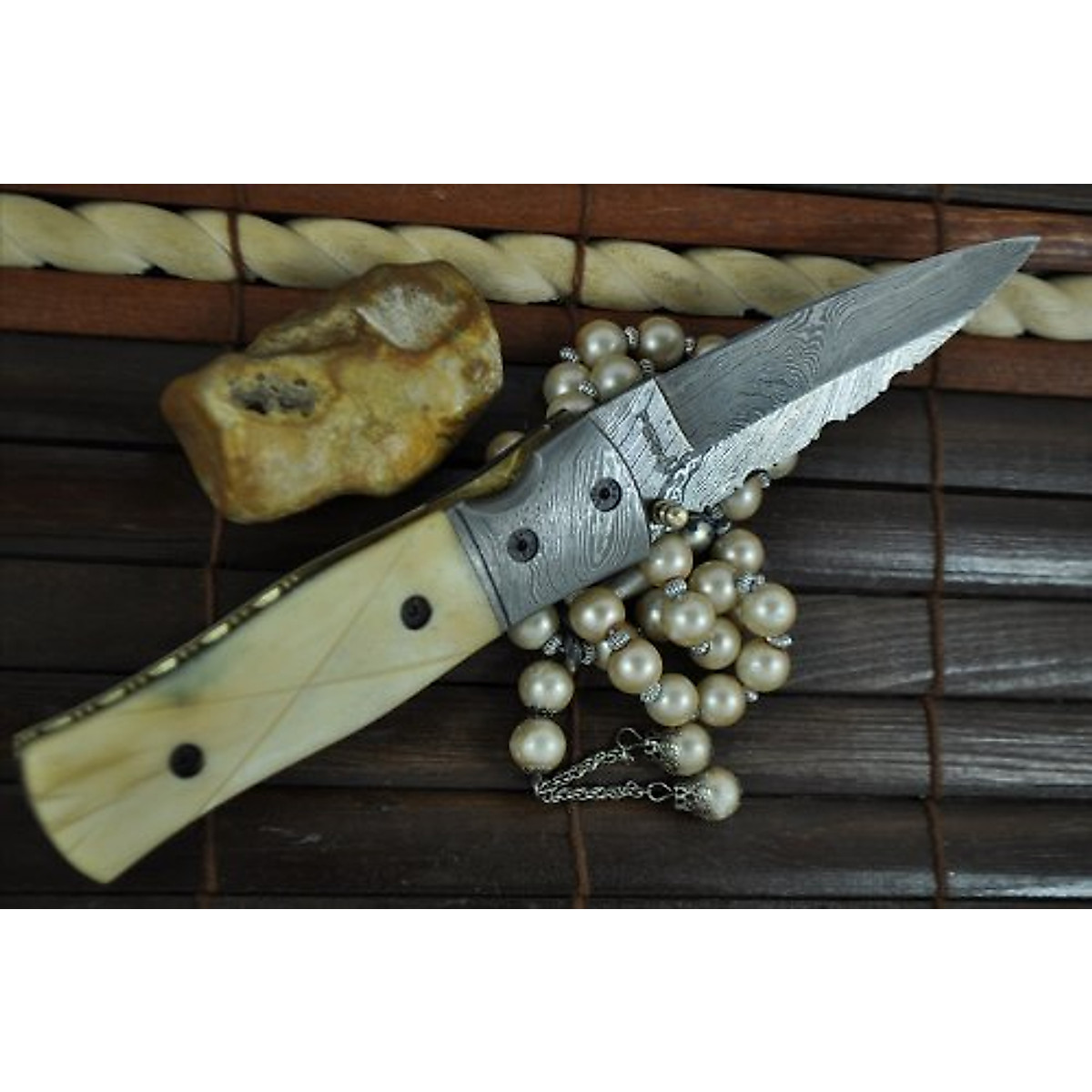 Perkin Knives - Handcrafted Damascus Hunting Knife - Folding Knife