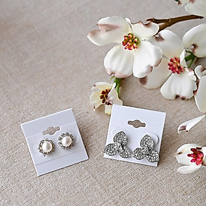 MOOCA 100 pieces of 1.5 x 1.5 inches Plain White Hanging Earring Cards Earring Card Holder, Earring Display Cards for Ear Studs, Velvet Plastic Display Earring Card Holder