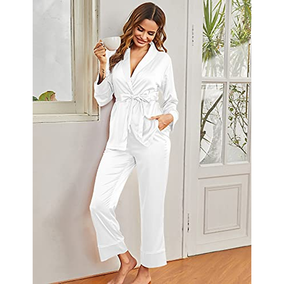 Ekouaer Womens Satin Pajamas Set Long Sleeve Lounge Set V Neck Nightwear 2 Piece Silk Sleepwear White