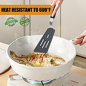 Silicone Spatula Turner Set of 3, Beijiyi 600°F Heat Resistant Cooking Spatulas for Nonstick Cookware, Large Flexible Kitchen Utensils BPA Free Rubber Spatula Set for Egg, Pancake, Fish, Burger