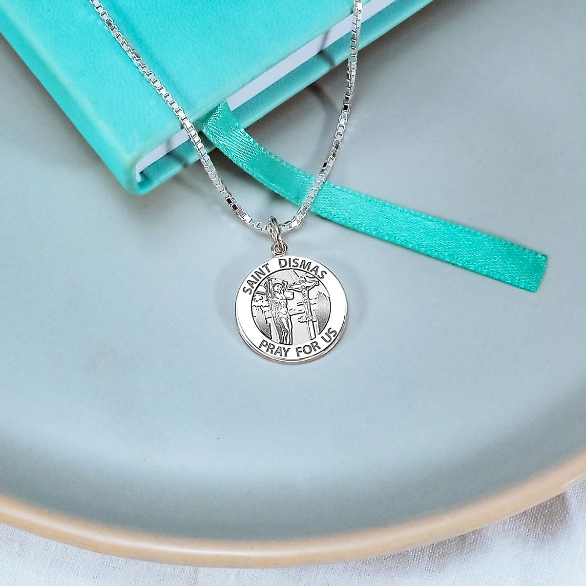 PicturesOnGold.com Saint Dismas Round Religious Medal - 1 Inch Size of a Quarter - Solid 14K Yellow Gold