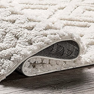 nuLOOM Akia Lattice High/Low Tassel Area Rug, 9' x 12', Beige