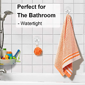 Suction Cup Hooks, 8PCS Heavy Duty Vacuum Strong Suction Cups with Hooks Large Clear Reusable Suction Cup Hook for Shower Bathroom Towel Window Glass Kitchen Utensils and Christmas Wreath Hanger