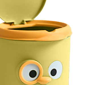WOOXGEHM Plastic Mini Trash Can with Lid, Cute Cartoon Design, Small Desktop Trash Can for Home/Office/Kitchen/Dresser Desktop/Bedroom/Bathroom(Yellow)