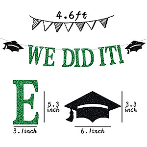 Green Glitter We Did It Banner, 2022 Congrats Grad Bunting Sign, High School Graduation / College Graduation Party Decorations Supplies