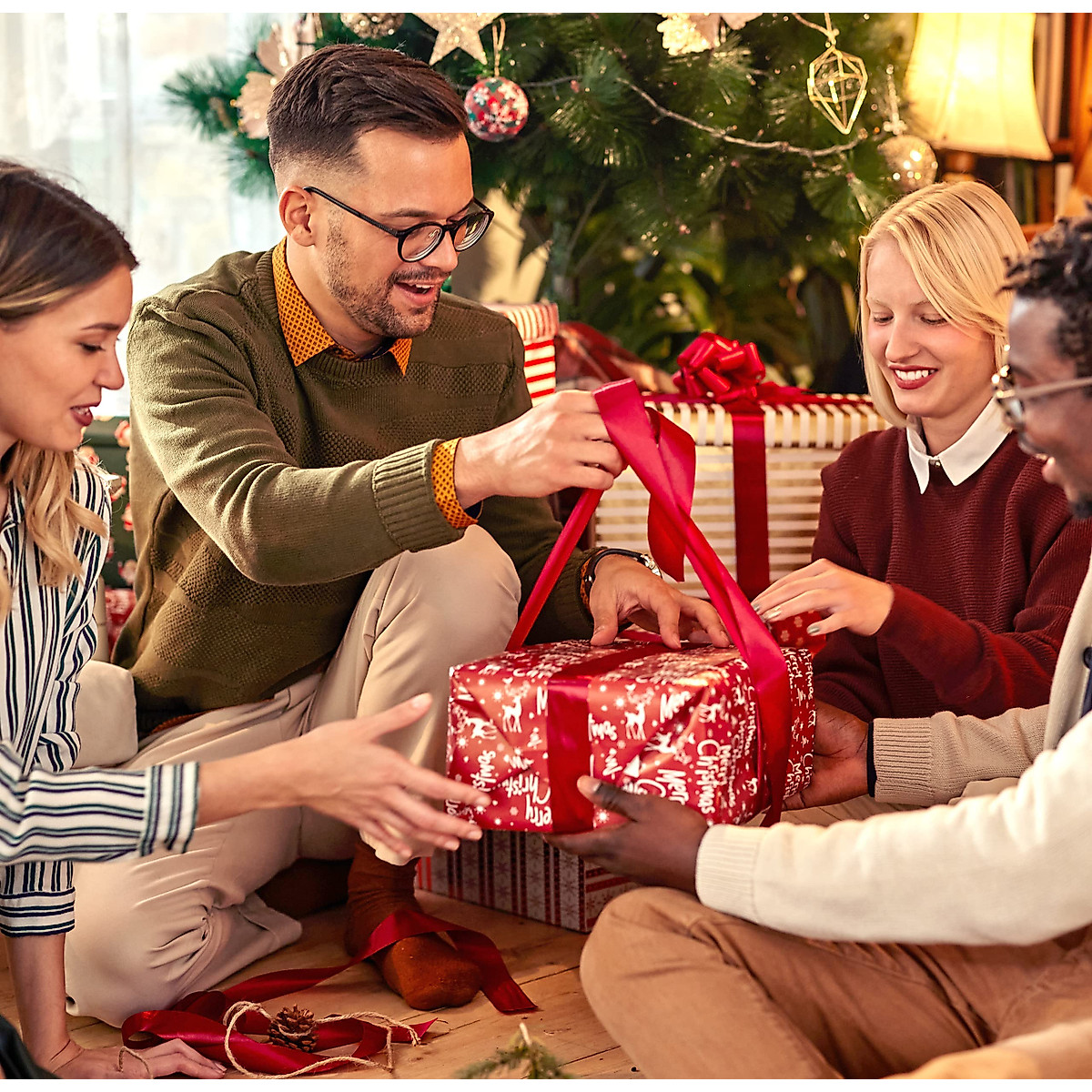 Gift Boutique 6 Pack Christmas Candy Cane Striped Gift Baskets 8" x 10" Rectangle Red & White Stripes Empty Gift Basket with Handles Cardboard Market Tray for Holiday Decorative Present Wrapping