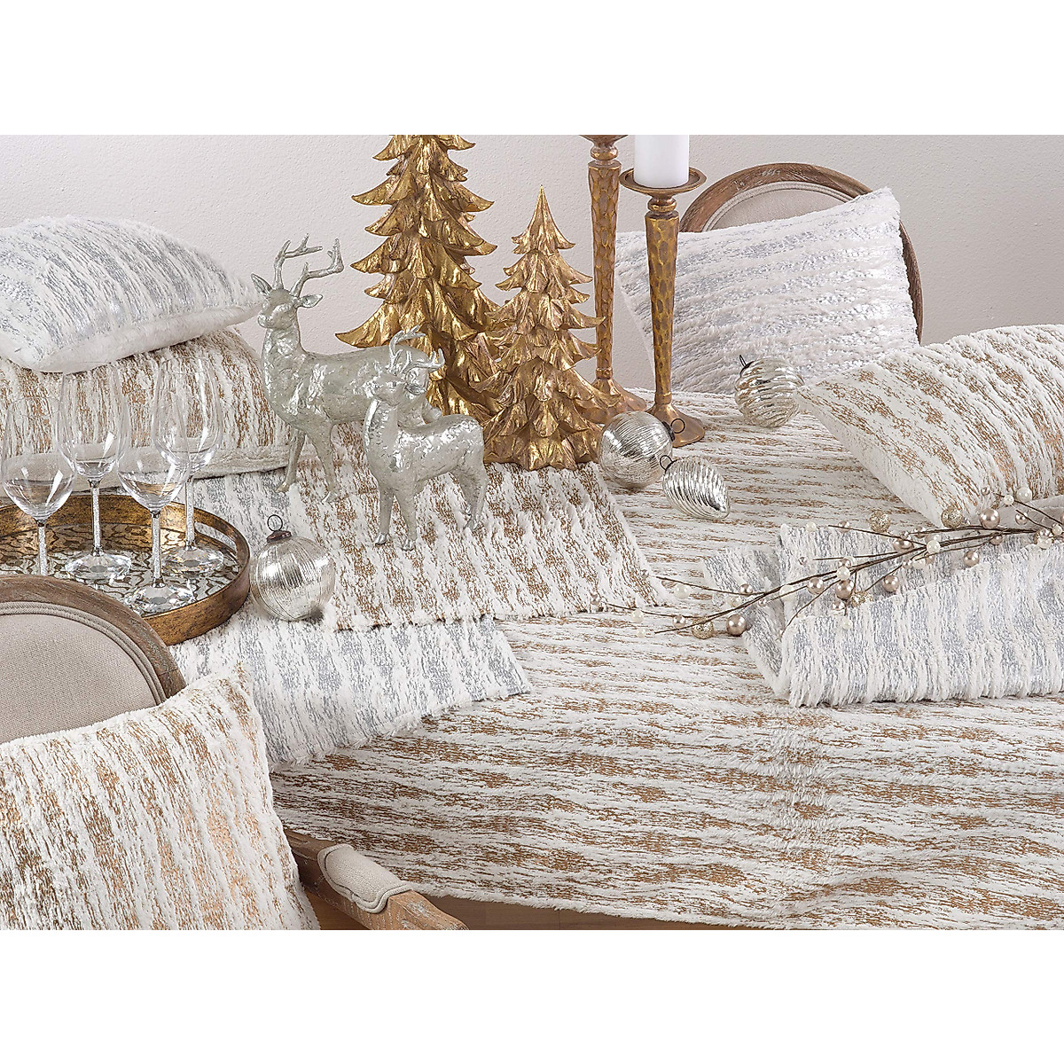 Saro Lifestyle Faux Fur with Brushed Metallic Foil Print Runner, 16"x108", Silver