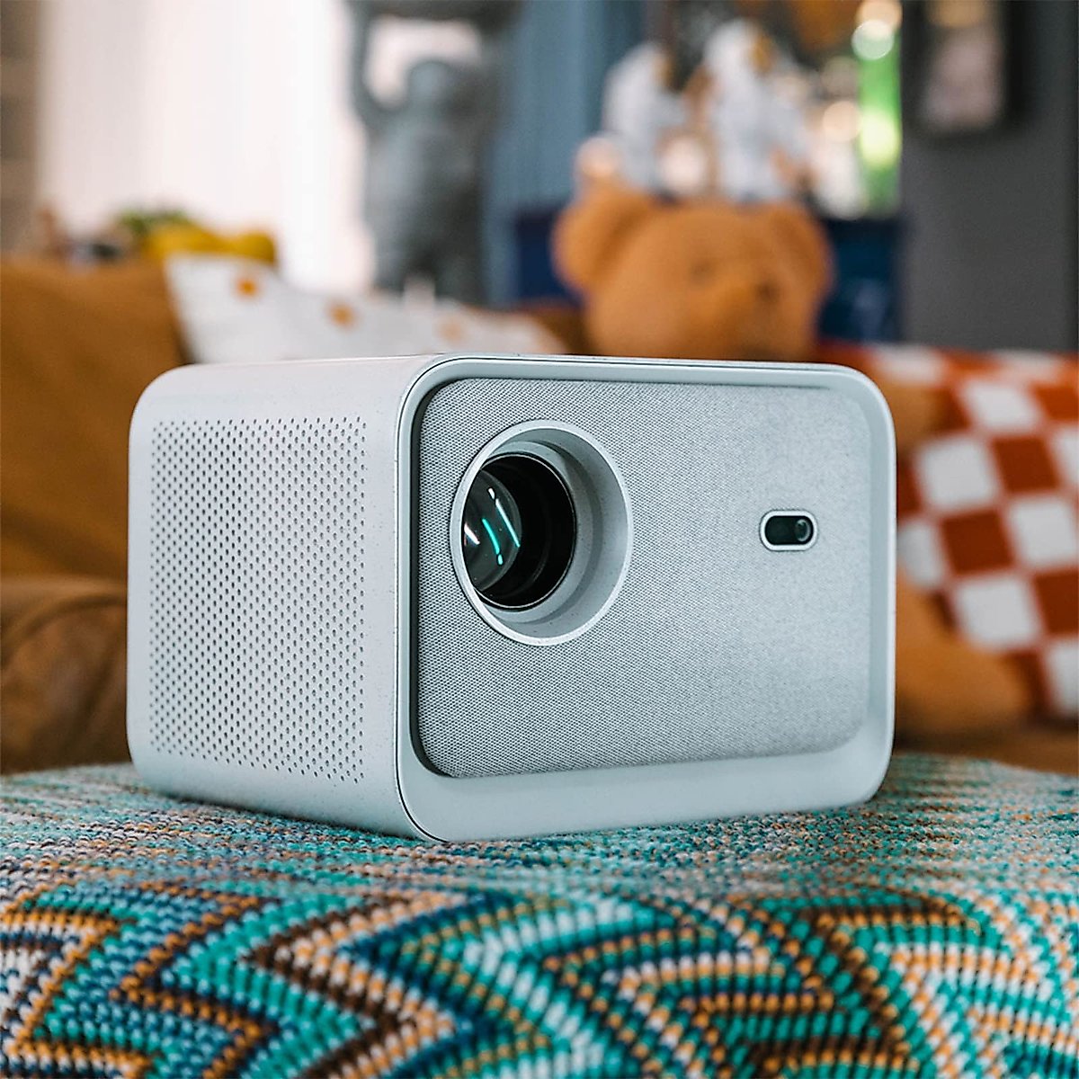 ZEEMR Projector with 5G Wifi and Bluetooth, Native 1080P, Autofocus/AutoKeystone Correction, Fully Sealed Dust-Proof, Smart Portable Projector For Home Theater, Compatible with Almost TV Sticks(Gray)