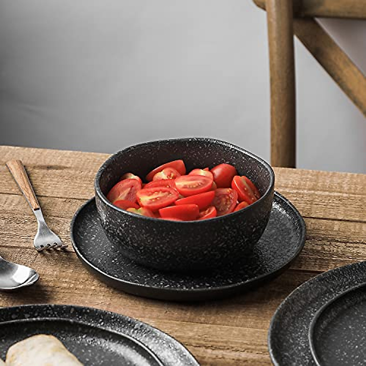 Stone Lain Tom Stoneware Reactive Glaze Dinnerware Set, 16-Piece Service for 4, Black-White