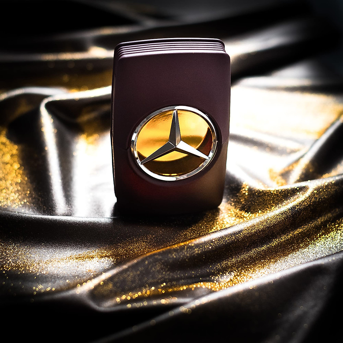 Mercedes Benz Man Private - Amber Woody Eau de Parfum - Mens Cologne Gift for Men - Long-Lasting Scent with Patchouli and Cedar - 3.4 oz EDP Spray