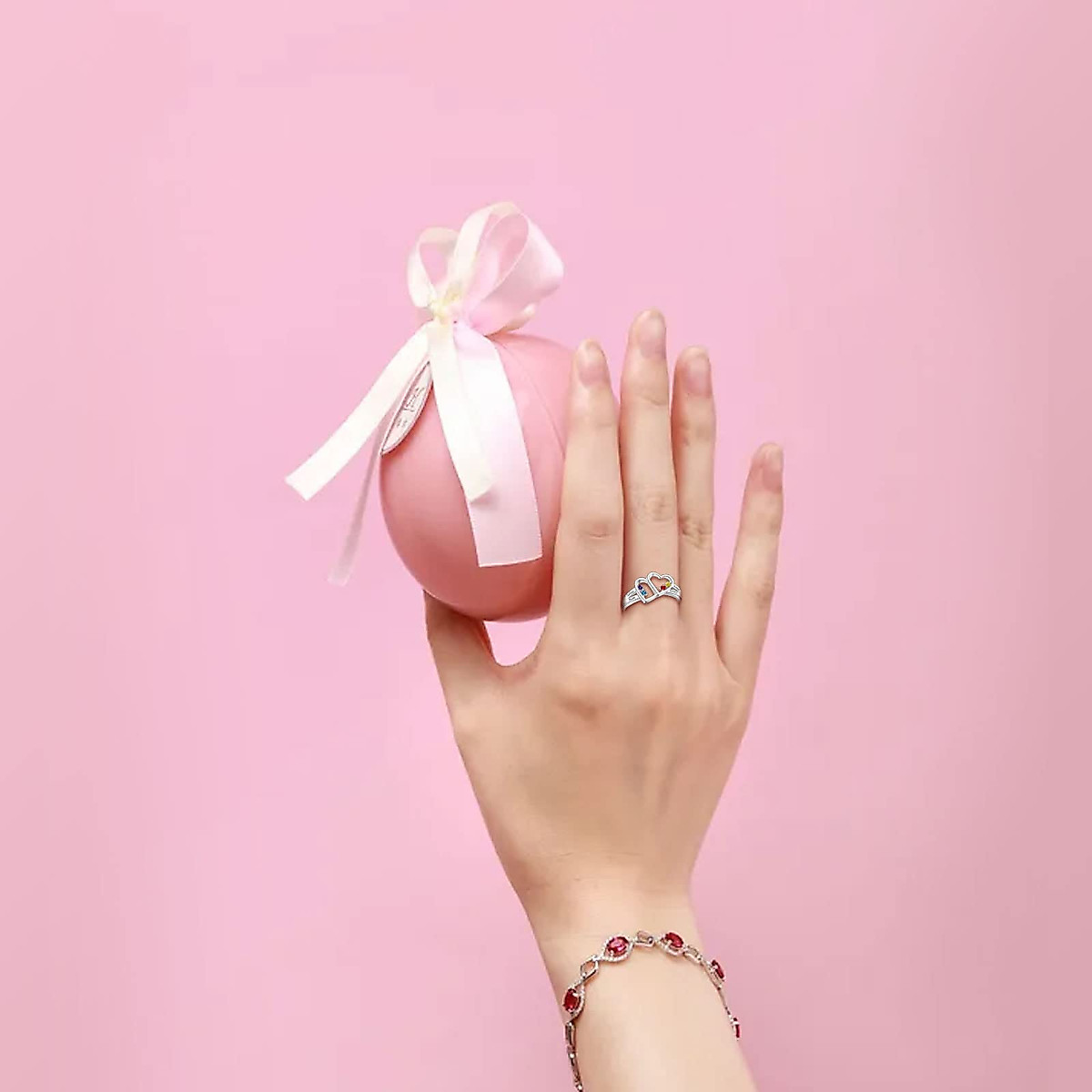 ORFANDE Personalized Mother Rings for Women with 2-8 Simulation Birthstones Custom Heart Birthstone Rings Customize Names Engraved Family Rings for Mothers Day, Brass, Cubic Zirconia