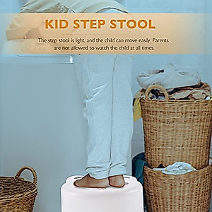 Gadpiparty Step Stool for Kids Plastic Toddler Step Stool Bathroom Potty Stool Kitchen Step Stool Home Step Stools for Bathroom, Kitchen and Toilet Potty Training, White