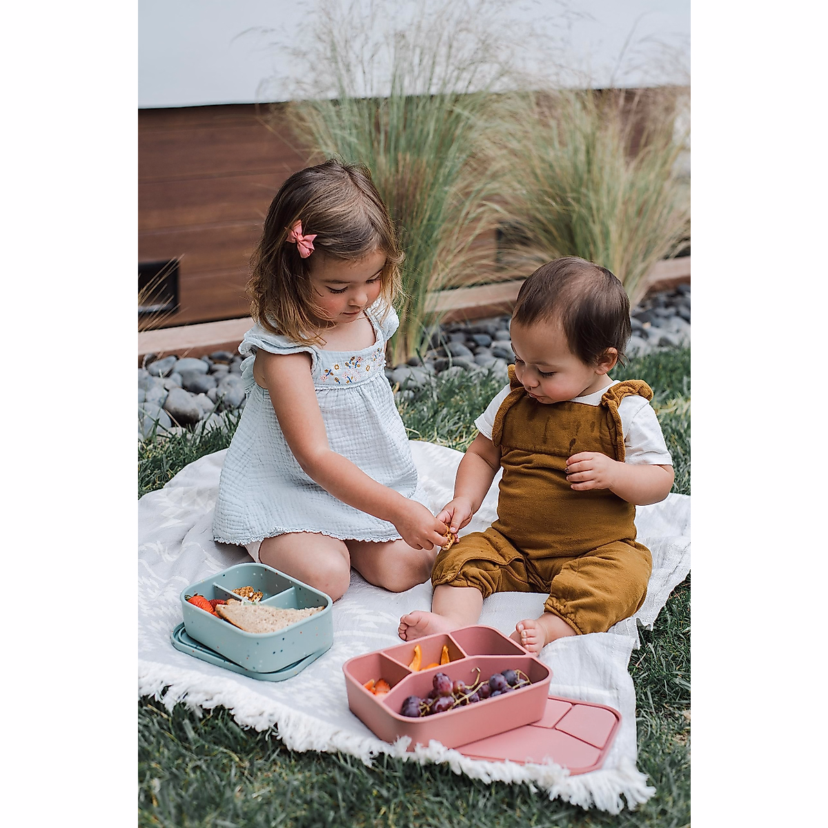 Spoondrift 100% Food Grade Eco-Friendly Leak-Proof Silicone Bento Box Lunchbox, For Child And Adult, 4 Compartment, Choose from 6 Colors, Includes 1 Box (Dark Pink)