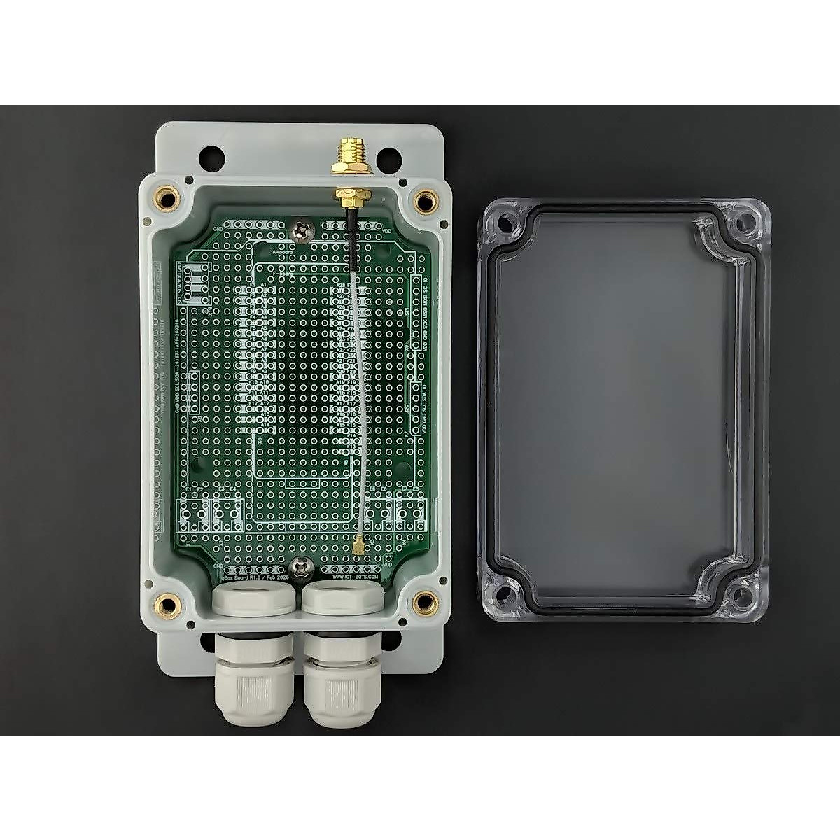 qBox DIY IOT Enclosure Kit (One SMA), IOT Enclosure for Arduino MKR Feather ESP32 Cellular LoRa WiFi Board, Waterproof IP65 Enclosure with Glands, prototyping PCB and SMA Connector