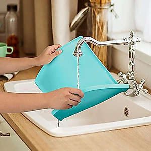 CatGuru Cat Food Mat, Small & Large Pet Food Mat, Waterproof Cat Mat for Food and Water, Silicone Pet Mat for Food, Non-Slip Pet Mats, Easy to Clean Cat Food Tray, Pet Bowl Mat (Small, Aruba)